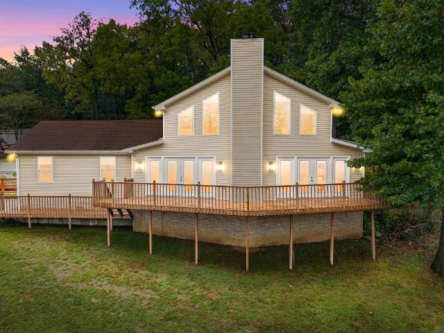 1176 Seven Mile Ferry Rd N