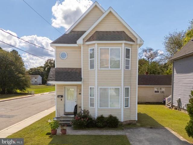 1176 W 6th St, Laurel, DE 19956