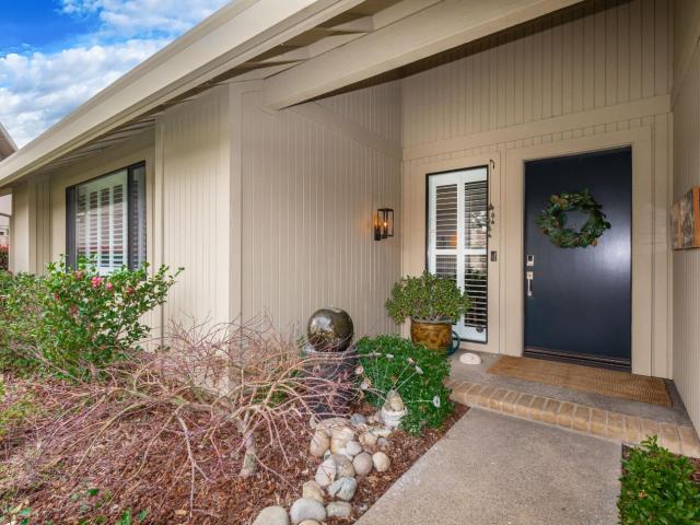 11770 Beaver Bar Ct, Gold River, CA 95670 | Compass