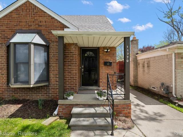 11770 Riverdale