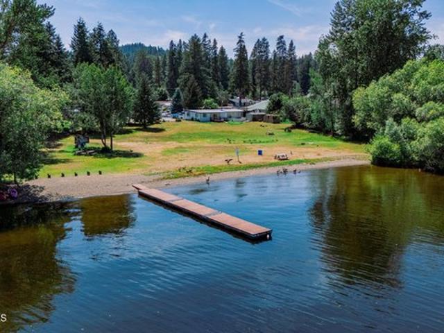 11776 N Hauser Lake Rd Unit 2, Hauser, ID 83854