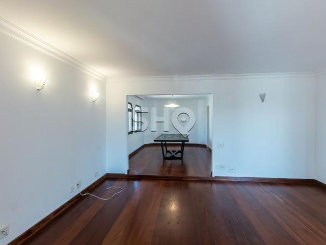 #1177763 Apartamento Locação com 240.00 m², 3 Quarto s, por R$ 15.700