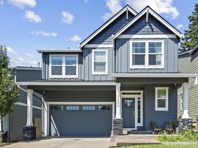 11779 SE White Tail Dr, Happy Valley, OR 97086