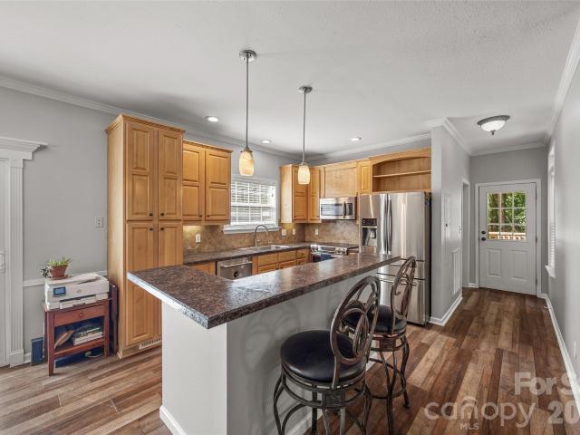 1177 Galway Lane