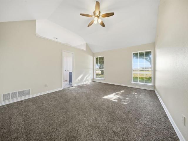 1177 Plover Cir, Ponder, TX 76259 | MLS #21195