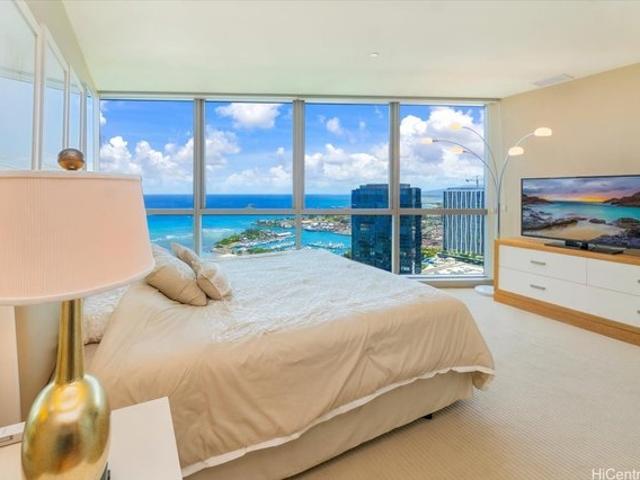 1177 Queen St Apt 4608, Honolulu, HI 96814