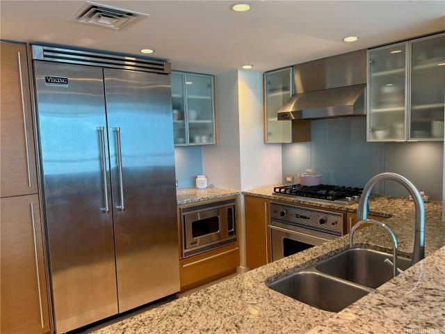 1177 Queen St, Unit 3501, Honolulu, HI 96814 | MLS #202606 | Compass