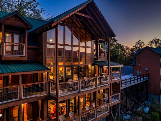 1177 Ski View