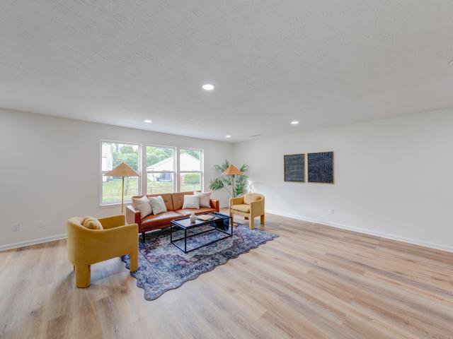 11780 Copper Mines Way, Fishers, IN 46038 | MLS #22110