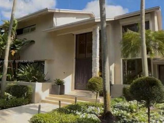 11785 SW 90th Ave, Miami, FL 33176
