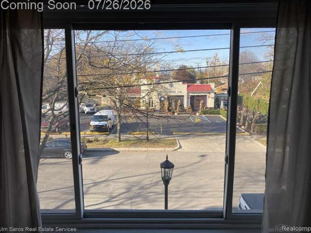 1178 Beaconsfield #3
