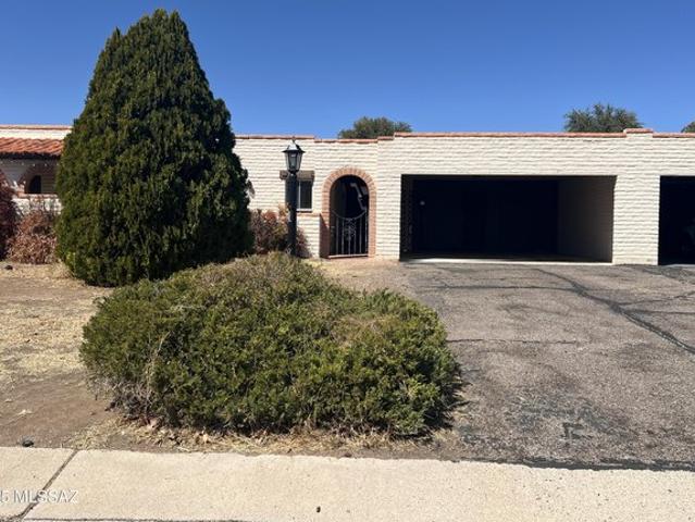 1178 Zircon Ct, Rio Rico, AZ 85648