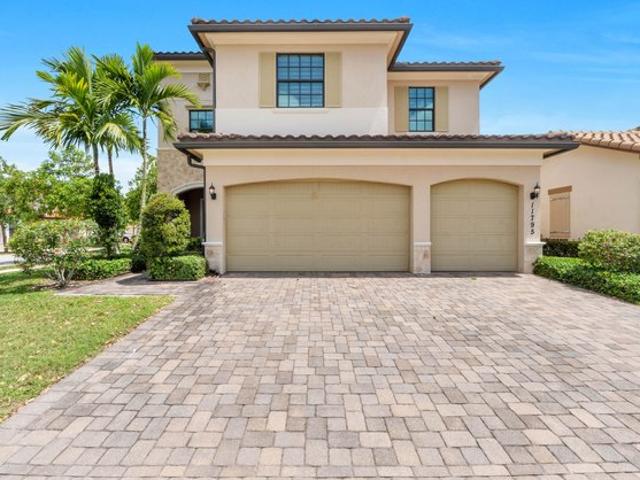 11795 Waterway Cir, Parkland, FL 33076