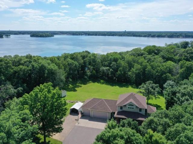 11798 nd Ave NW, Zimmerman, MN 55398