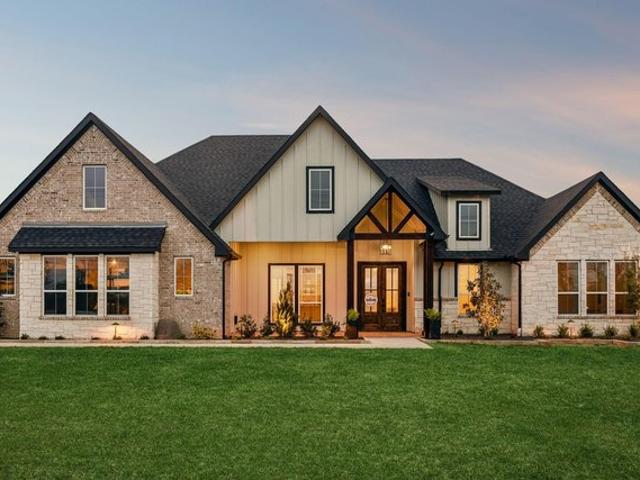 1179 Harrell Rd, Howe, TX 75459