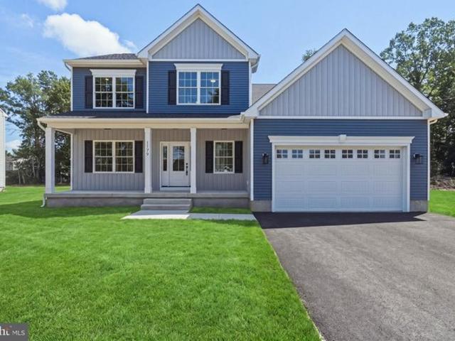 1179 Holmes Ave, Vineland, NJ 08361
