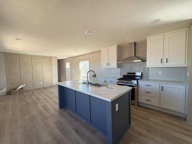 1179 Los Tulipanes Drive SE