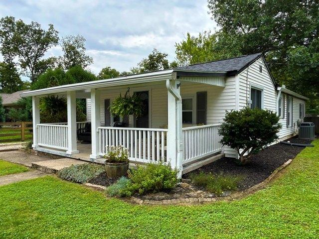 1179 S Nixon Camp Rd, Oregonia, OH 45054