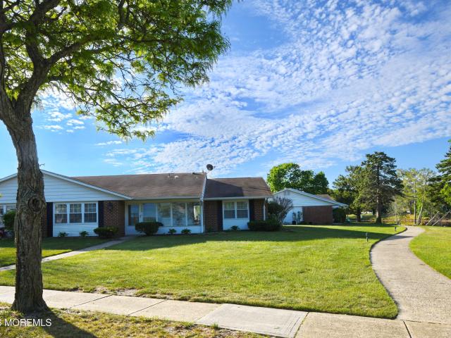 1179B Argyll Circle Unit 100b