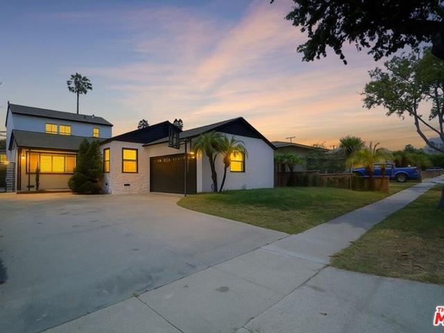 11703 Atkinson Ave, Hawthorne, CA 90250