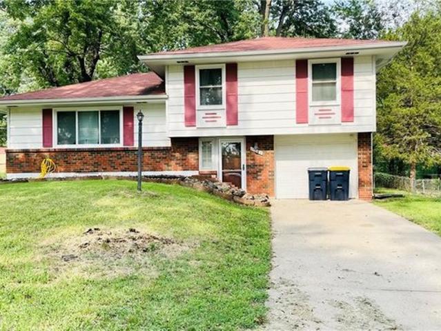 11703 Belmont Ave, Kansas City, MO 64134