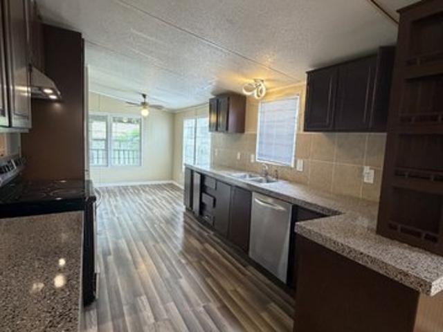 11703 Greenmesa Dr, Houston, TX 77044