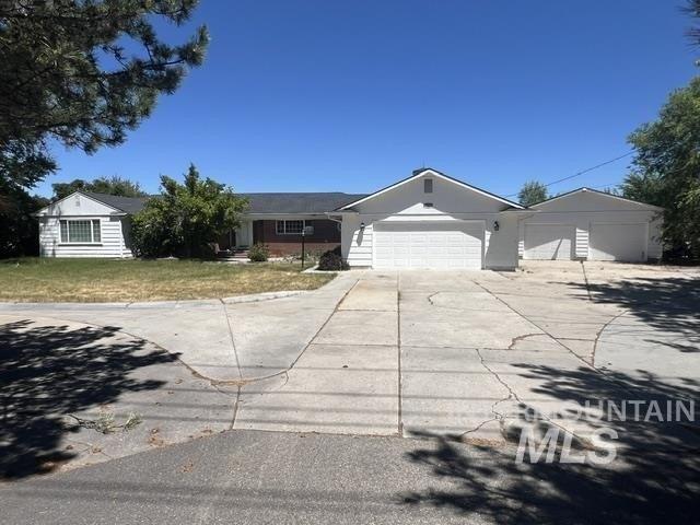11700 W Chinden Ridge Dr, Boise, ID 83714