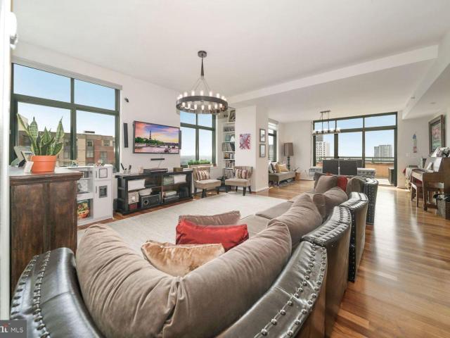 11700 Old Georgetown Rd, Unit 1405, North Bethesda, MD 20852 | MLS #MDMC2219 | Compass