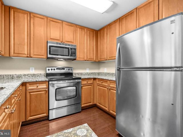11700 Old Georgetown Road # 1007