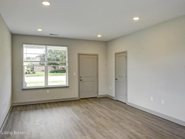 11701 Longevity Ln