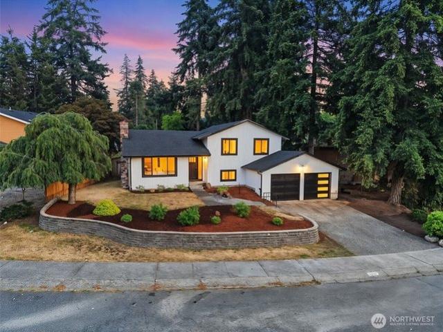 11707 SE 65th St, Bellevue, WA 98006