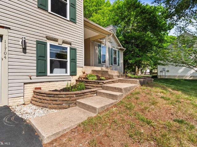 11704 exeter ct