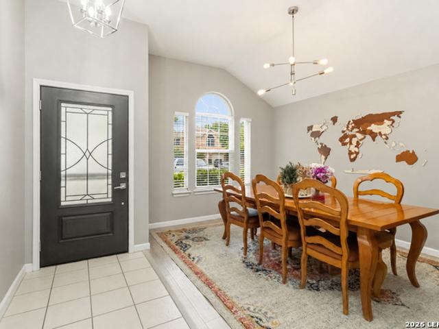 11706 Brae Vly