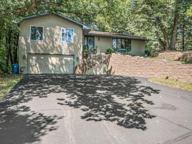 11708 Sunset Trl, Plymouth, MN 55441