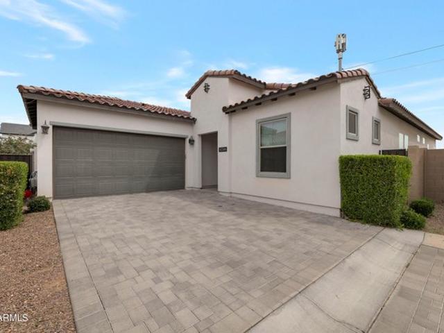 11709 N Luckenbach St, Surprise, AZ 85388