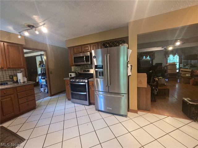 11709 Pinewood Trail