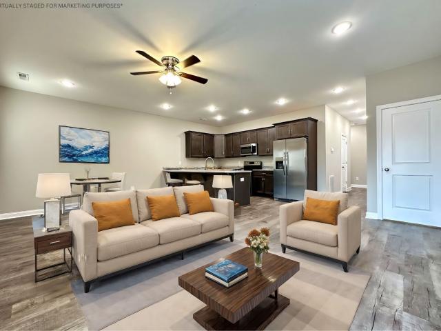 1170 Meadowhill Ln