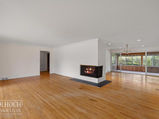 1170 N Renaud Road
