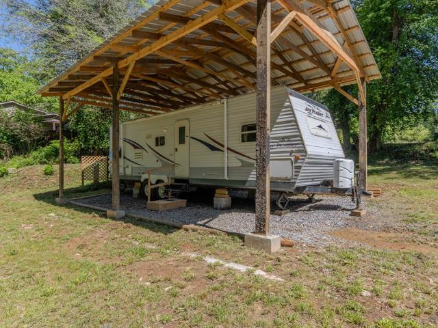 1170 Oakgrove Road