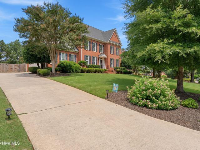 1170 Oakton Trail