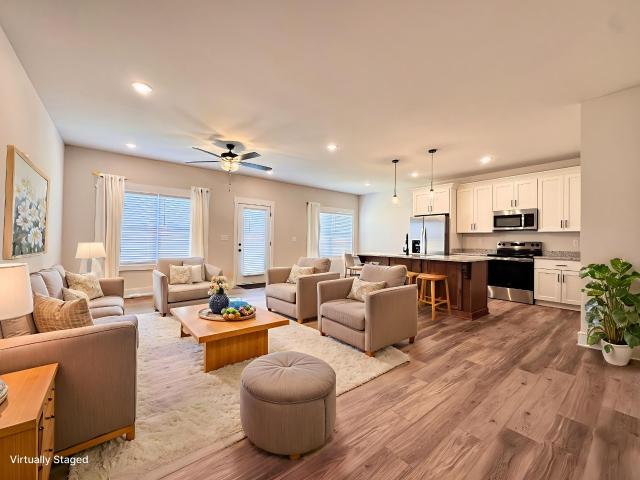 1170 Angus Way