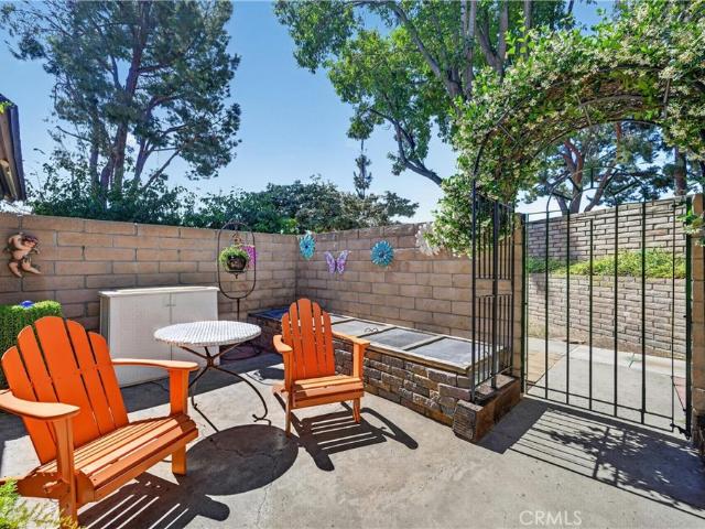 1170 Border Avenue B3
