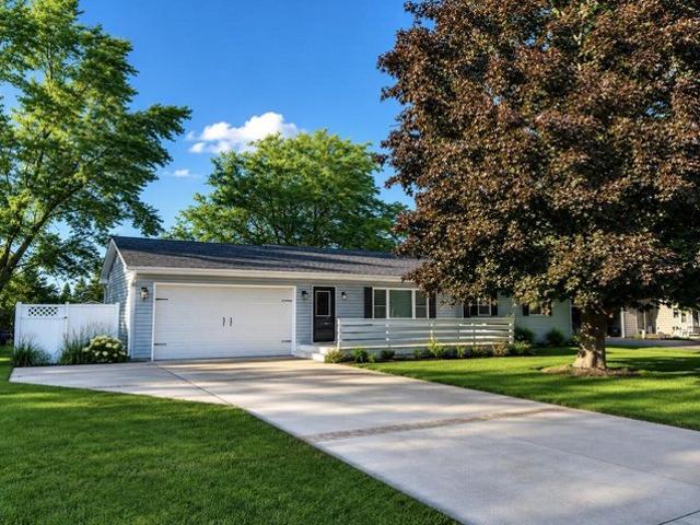 1170 Cypress Pt, Twin Lakes, WI 53181