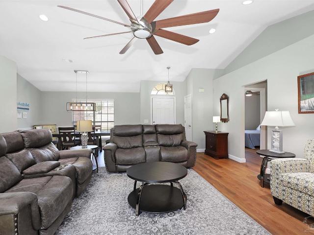 1170 Finch Dr, Gulf Breeze, FL 32563 | MLS #680001 | Compass
