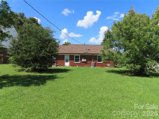 1170 Parkmont Lane