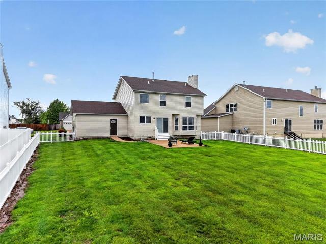 1170 Sunny Ridge Dr, O'Fallon, MO 63366 | MLS #26022 | Compass