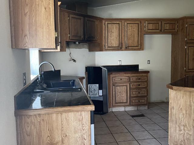 1170 sw marie dr