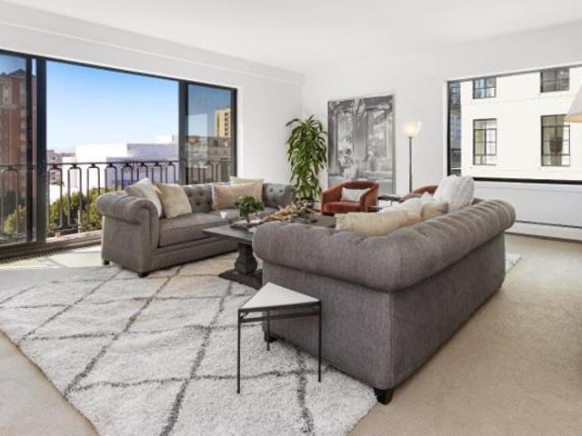 1170 Sacramento St #5A, San Francisco, CA 94108