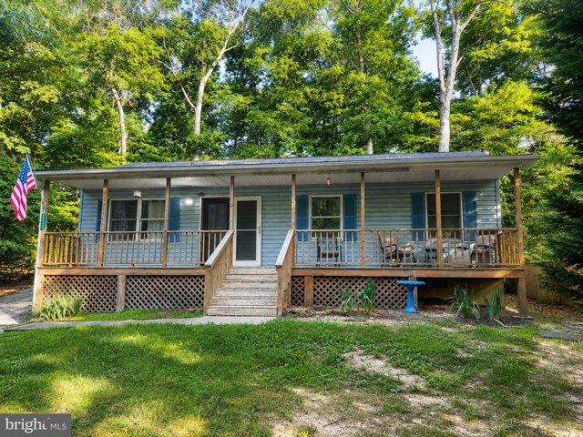 11713 Big Bear Ln, Lusby, MD 20657