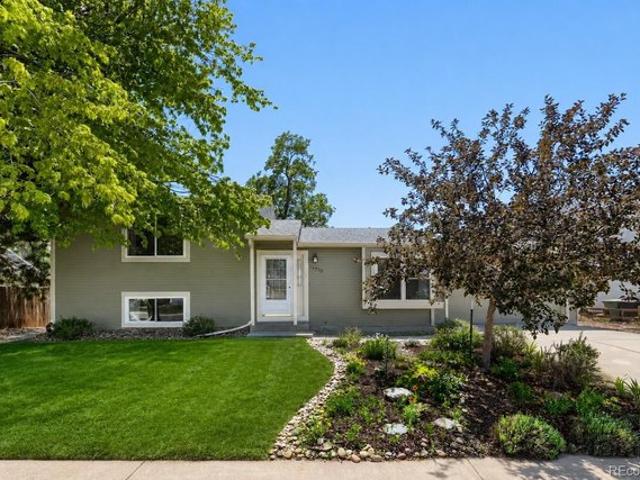 11713 Briarwood Dr, Denver, CO 80233